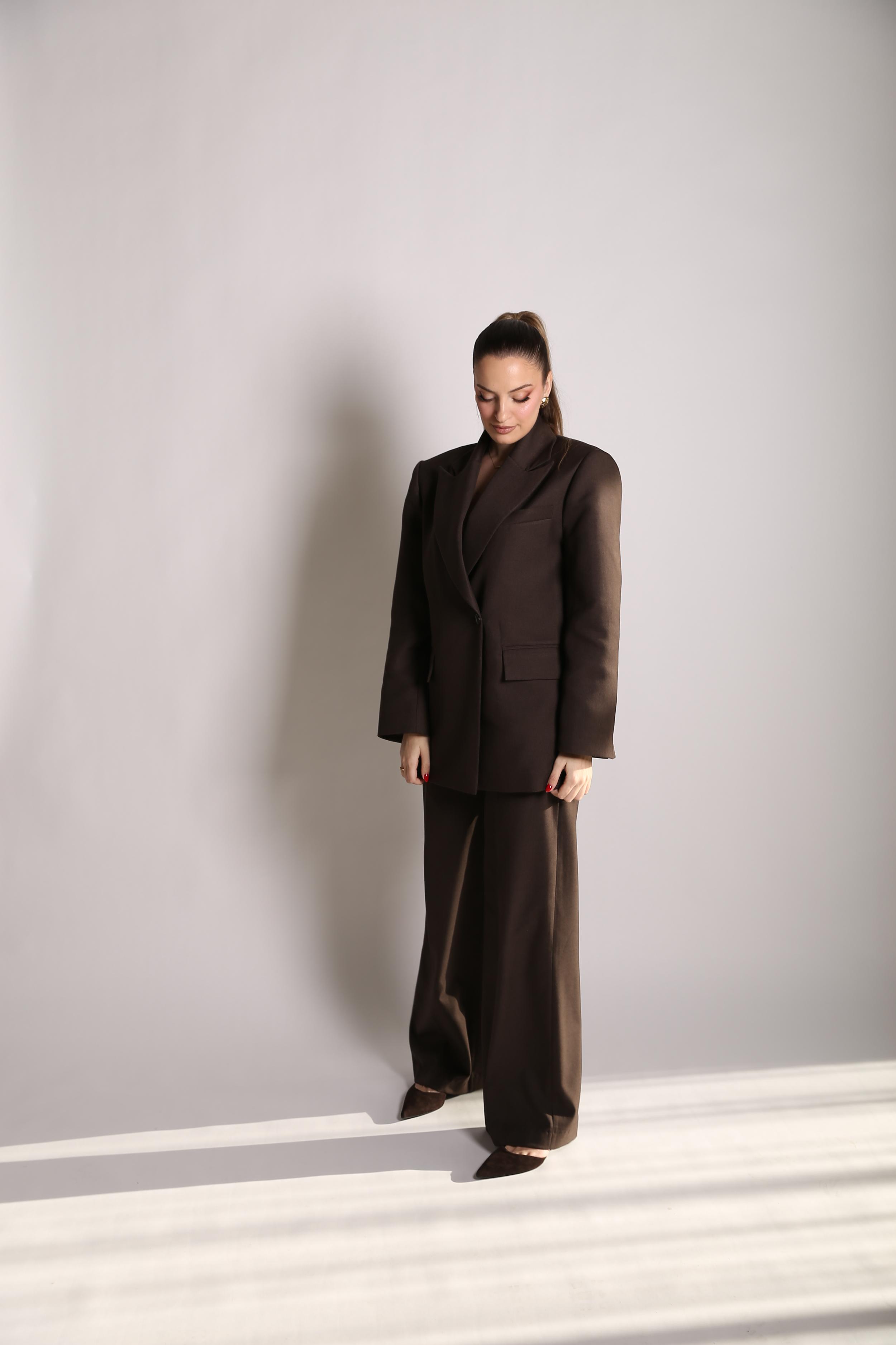 Conference Suit – Coco Legacy
