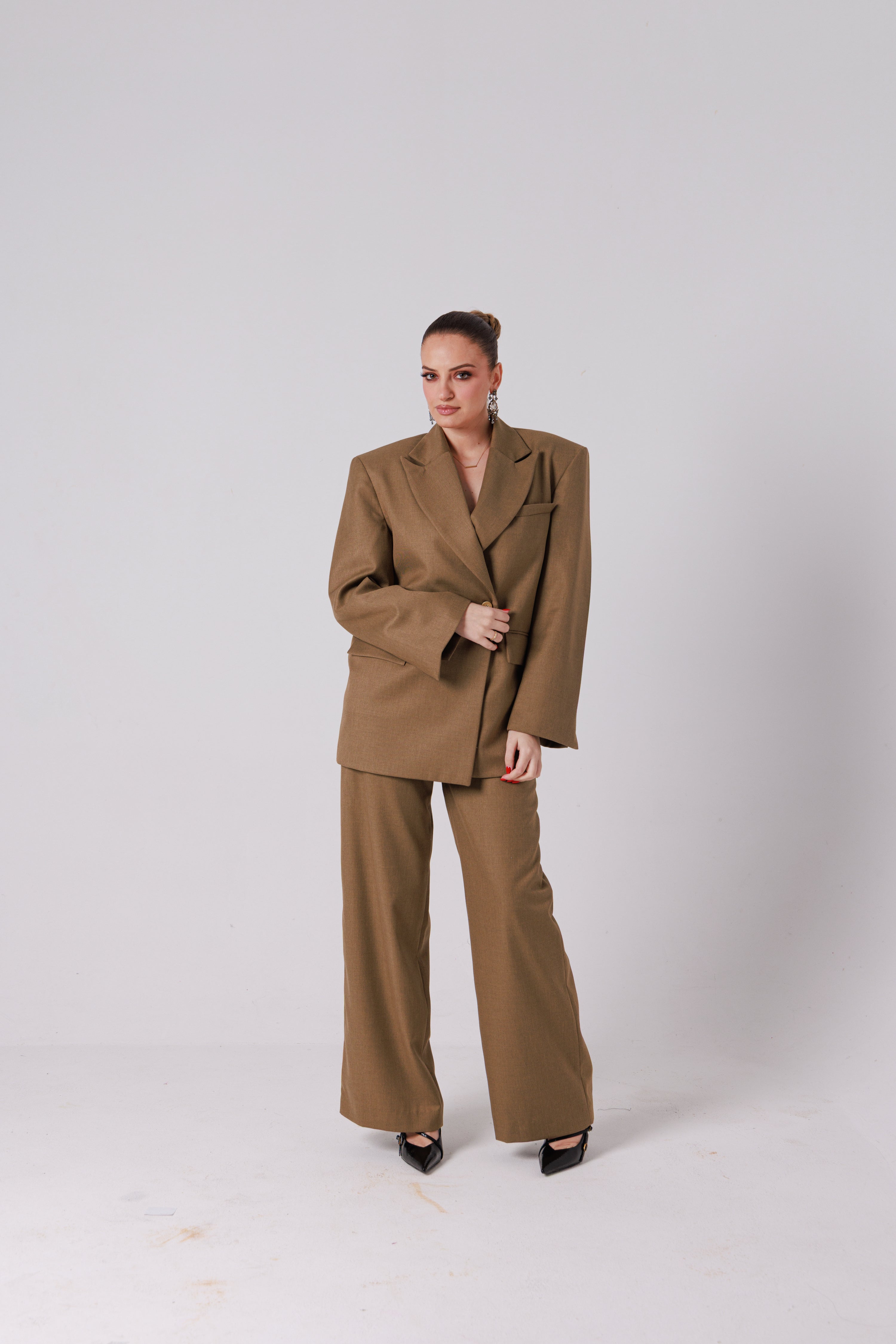 Conference Suit – Coco Legacy